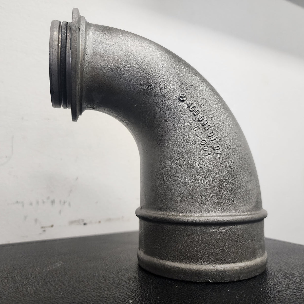 Mercedes OM460 4600980107 ZGS 001 Air Transfer Elbow Tube For Sale – CA ...